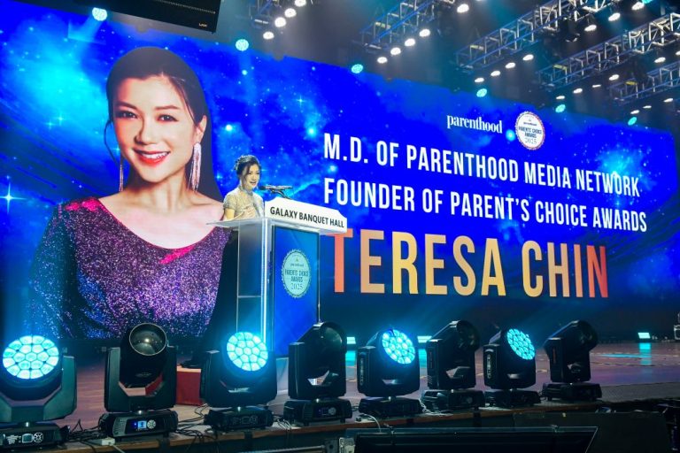 Parents' Choice Awards (black) ⋆ Parenthood Magazine Malaysia